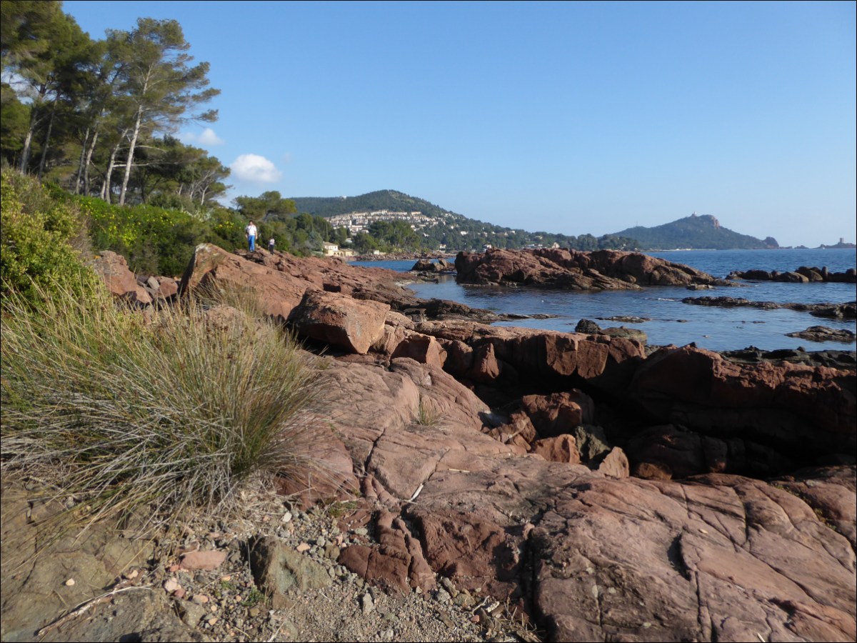 The Incredible Estérel Coastal Path, Jan 2019 | inthegooey
